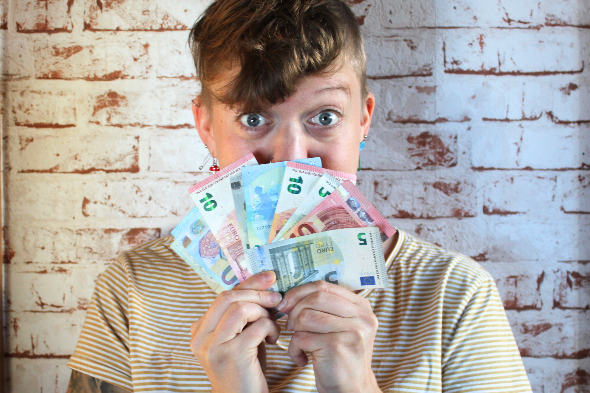 Wie Bloggende und Creator*innen Geld verdienen - viele-kleine-dinge